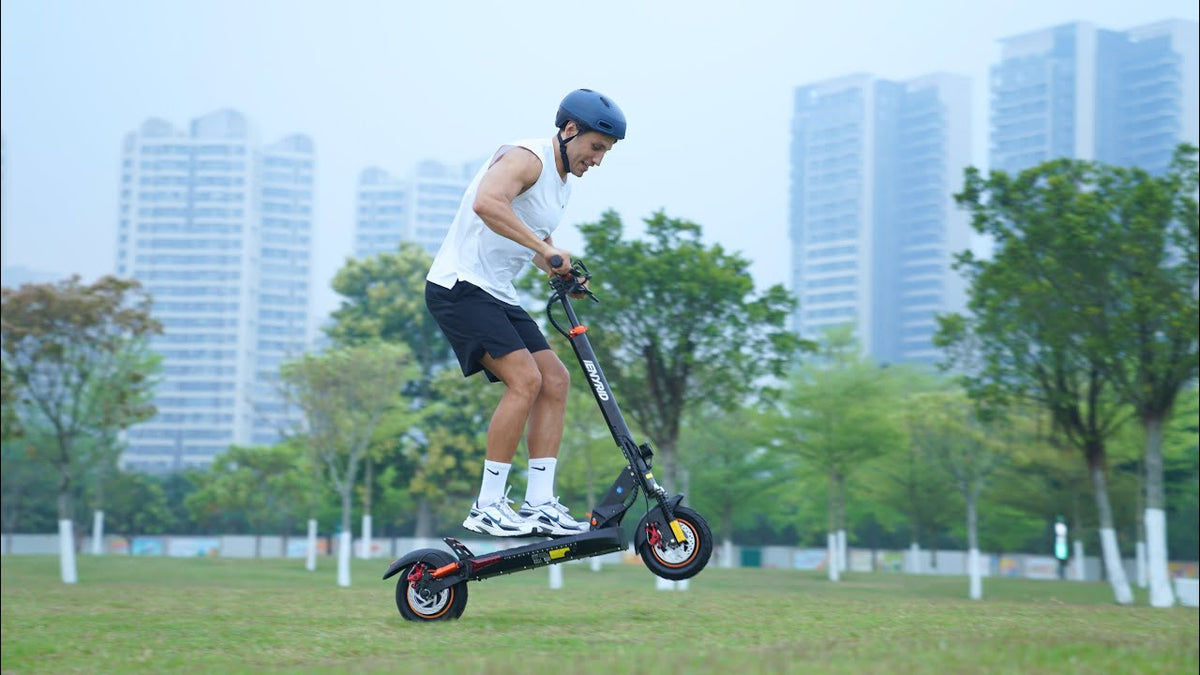 Do Electric Scooters Tip Over? Understanding Stability and Safe Riding ...